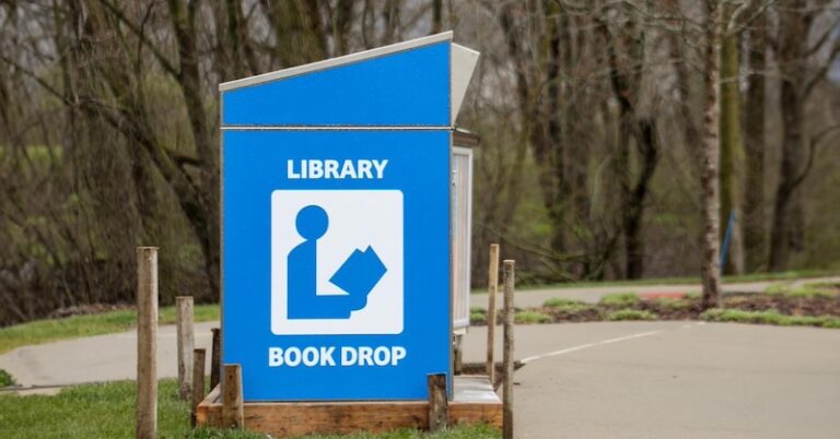65 S Park Book Drop now located outside near Panfish Park - Glen Ellyn ...